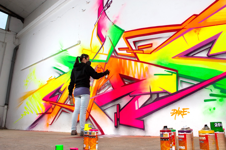 MadC goes Neon - Bombing Science