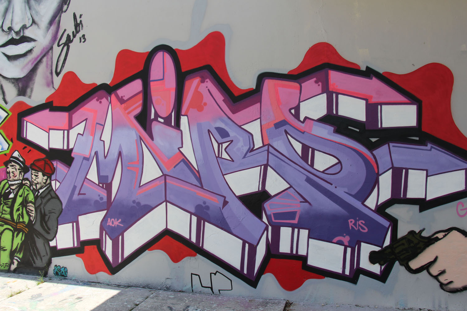 Miami (19 pics) - Bombing Science