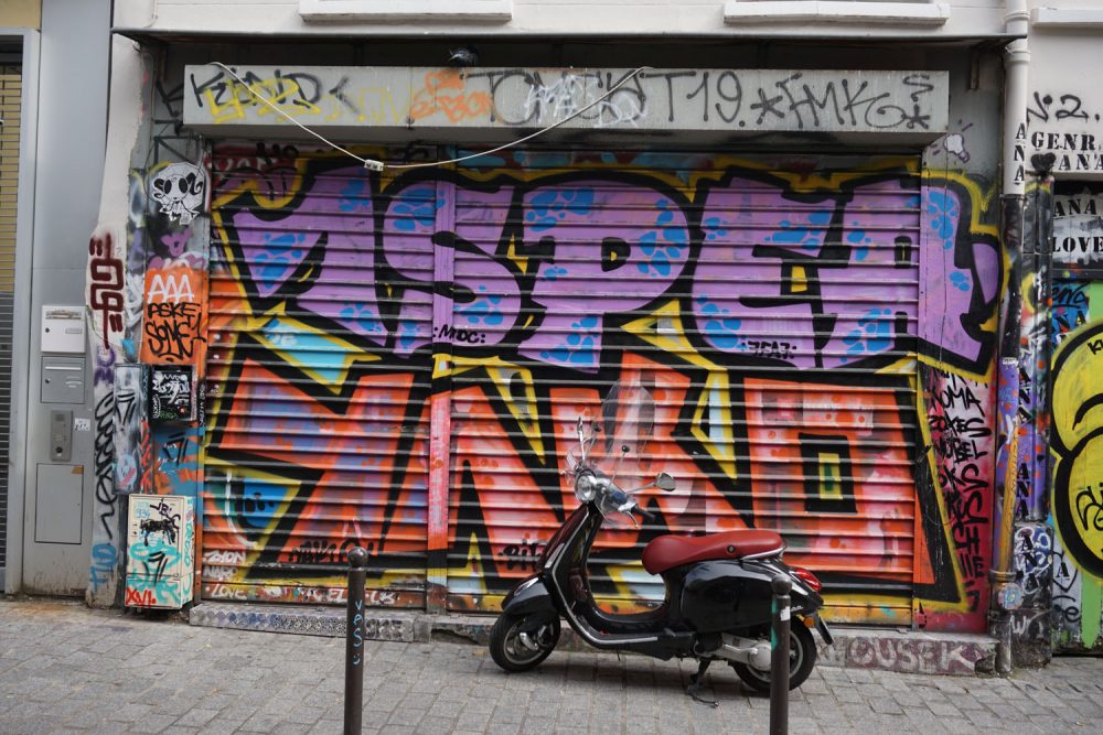 Paris Shutter Graffiti - Bombing Science