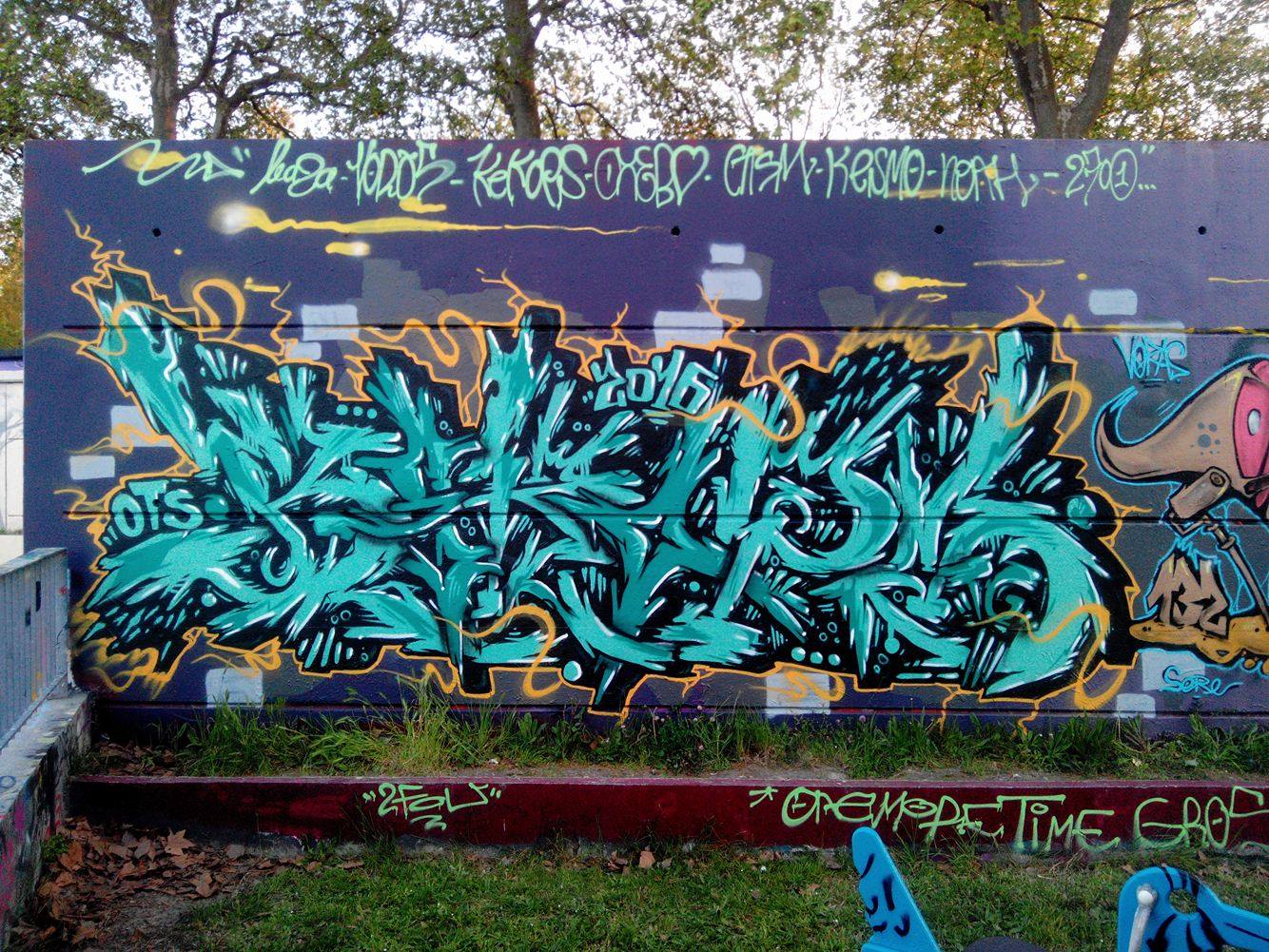 TG CREW (France) Graffiti Interview: | Bombing Science