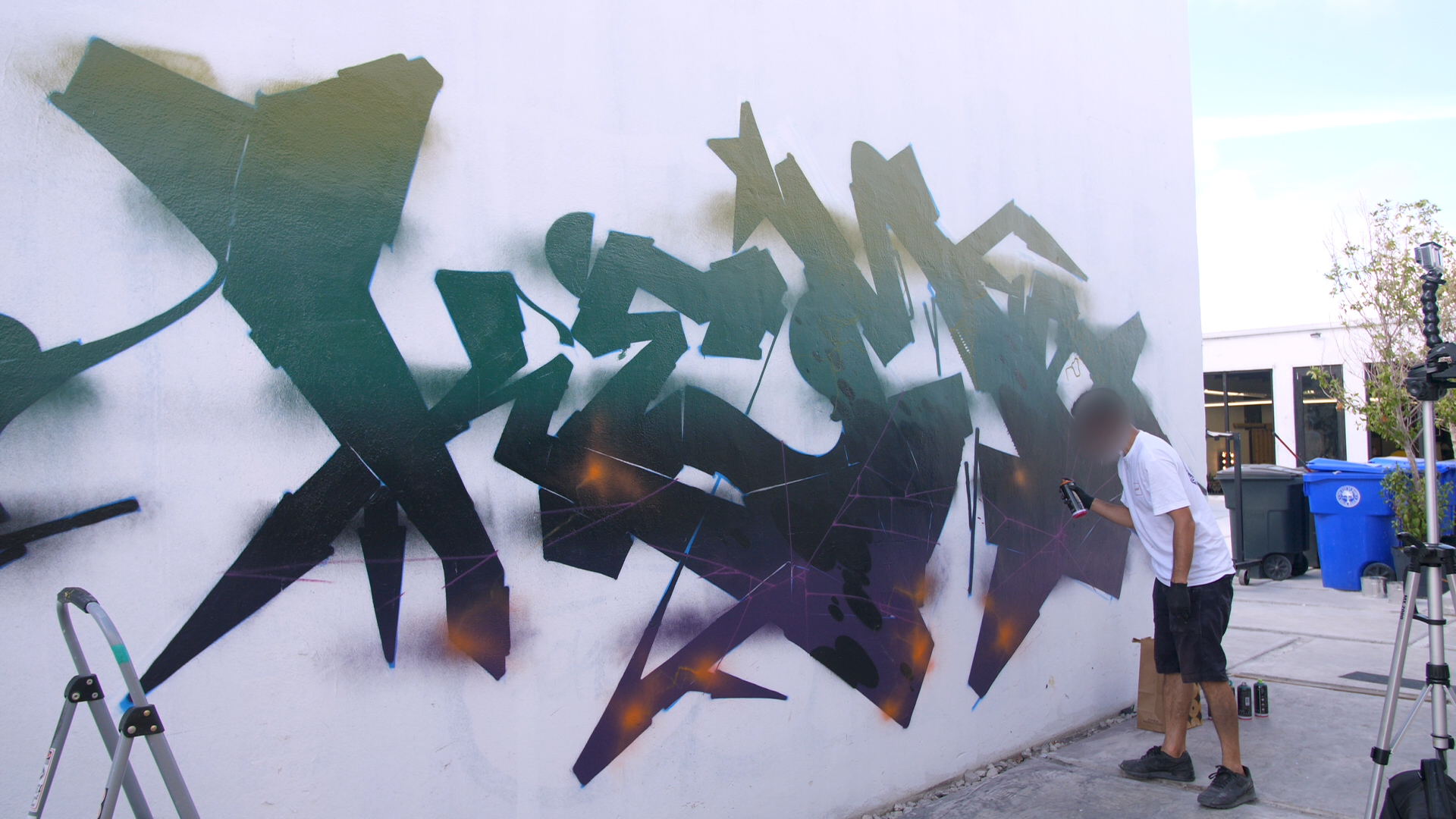 Graffiti Video: KEMS | Bombing Science