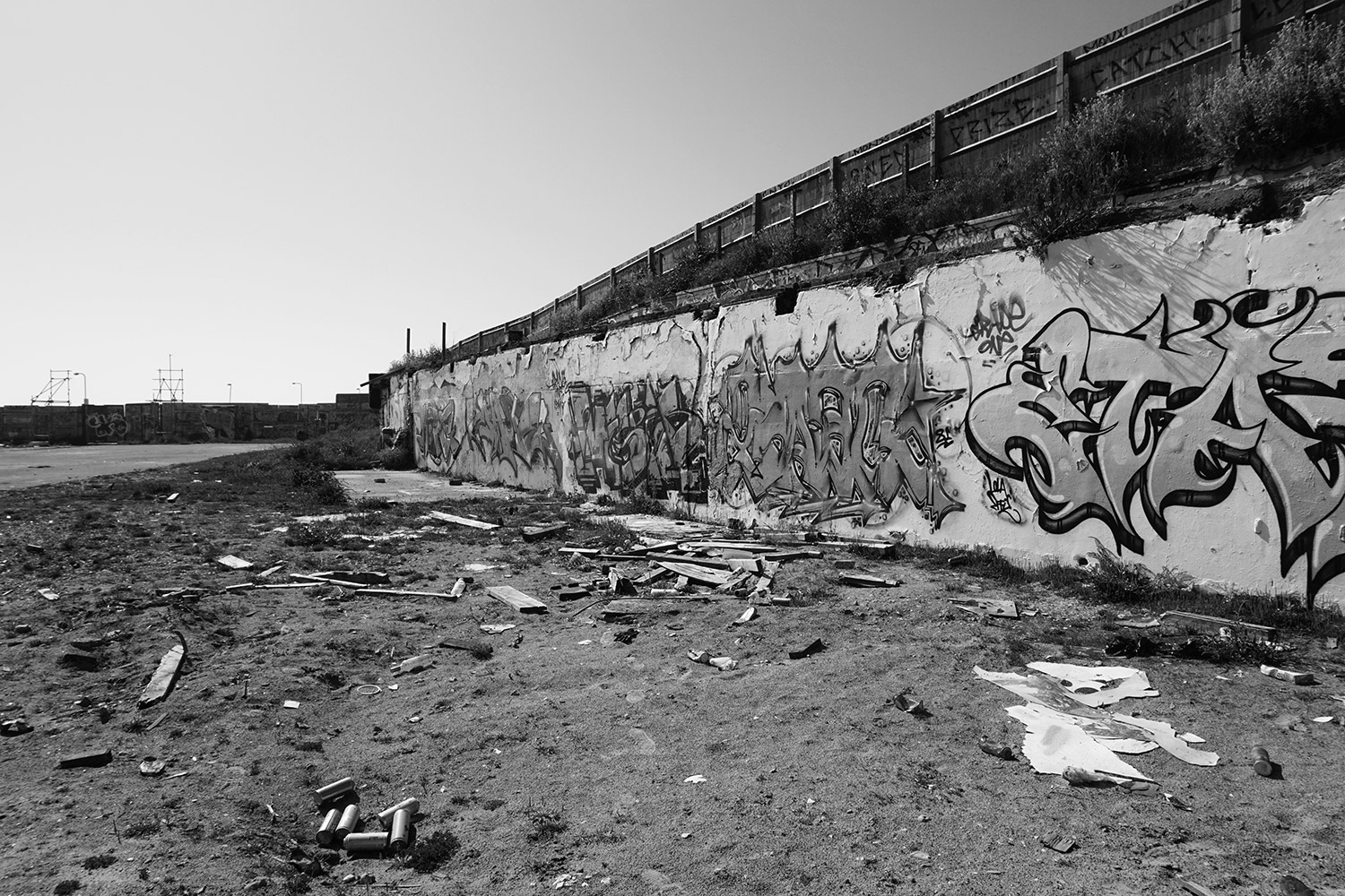 Brighton UK: The Walls - Bombing Science