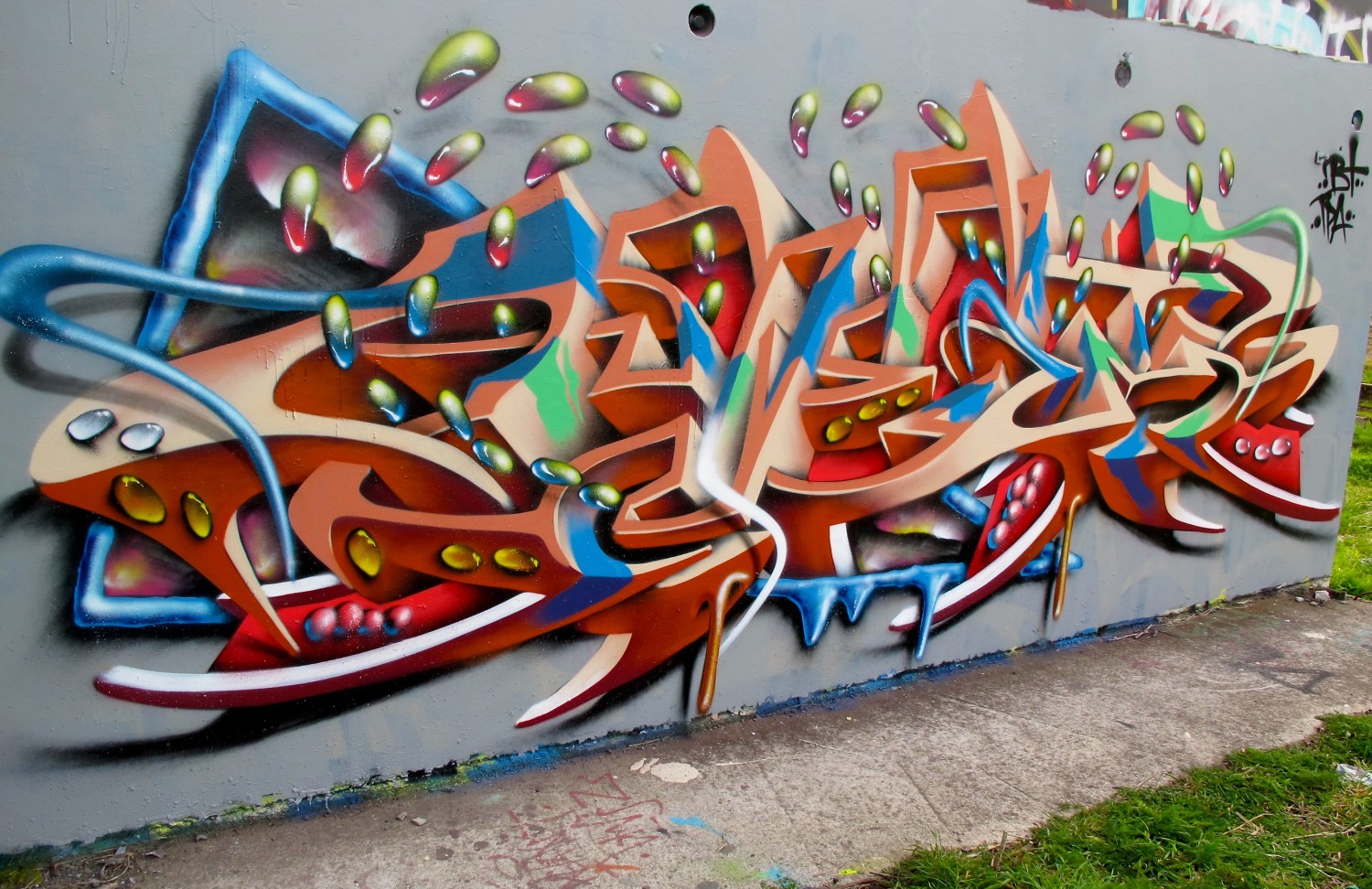 Graffiti Flicks of the Week - Bombing Science