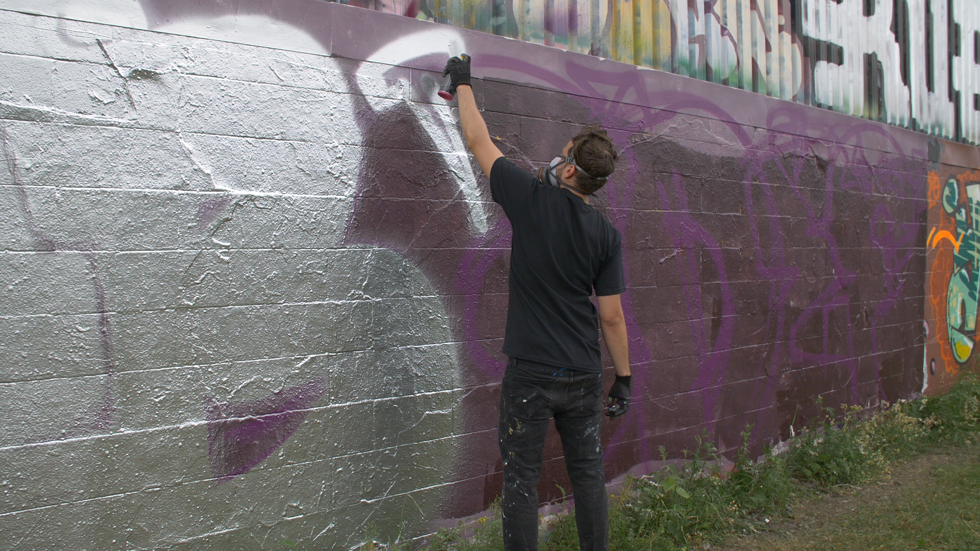 Graffiti Video: Chrome Test - Bombing Science