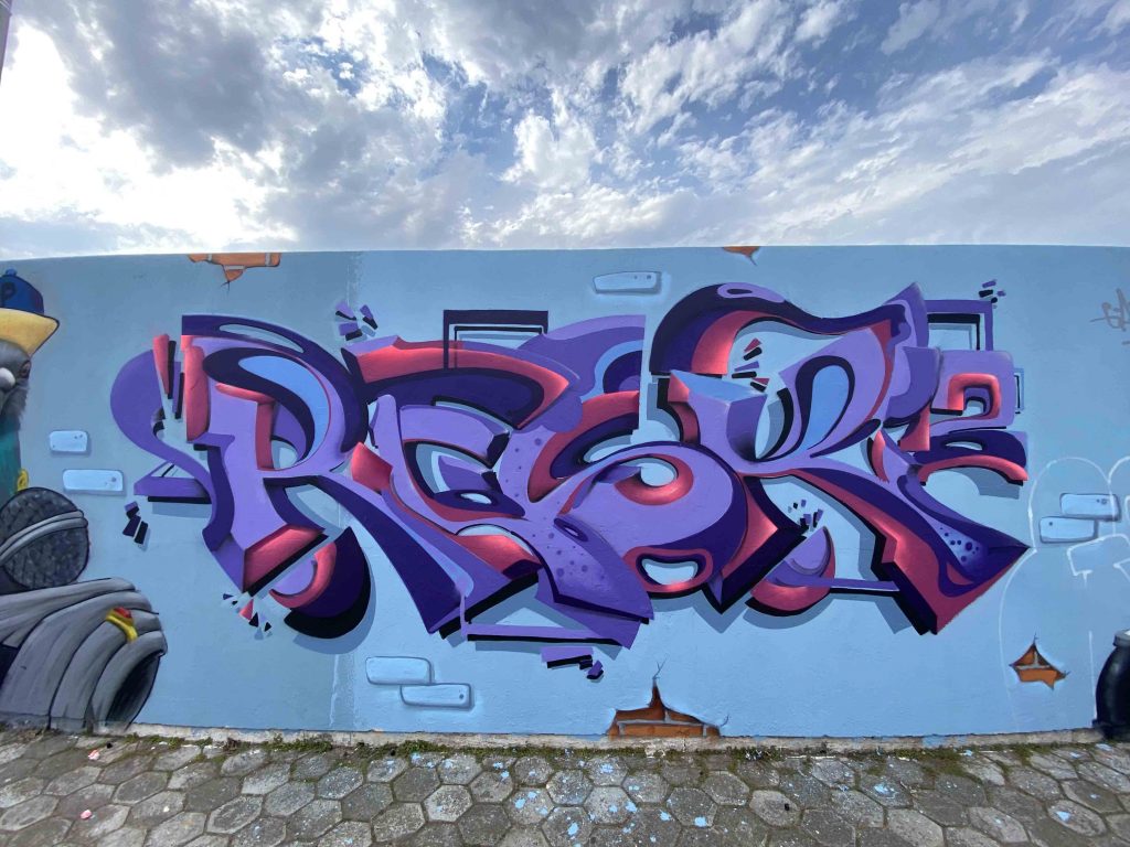 Resk12 - Bombing Science: Resk12's Urban Art