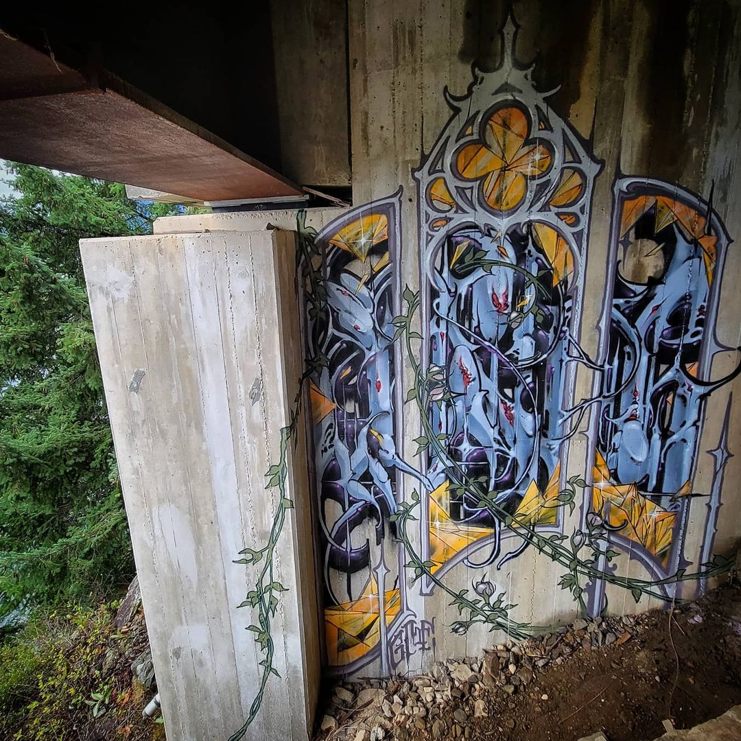 Graffiti Video: ZONER - DANG Paint - Bombing Science