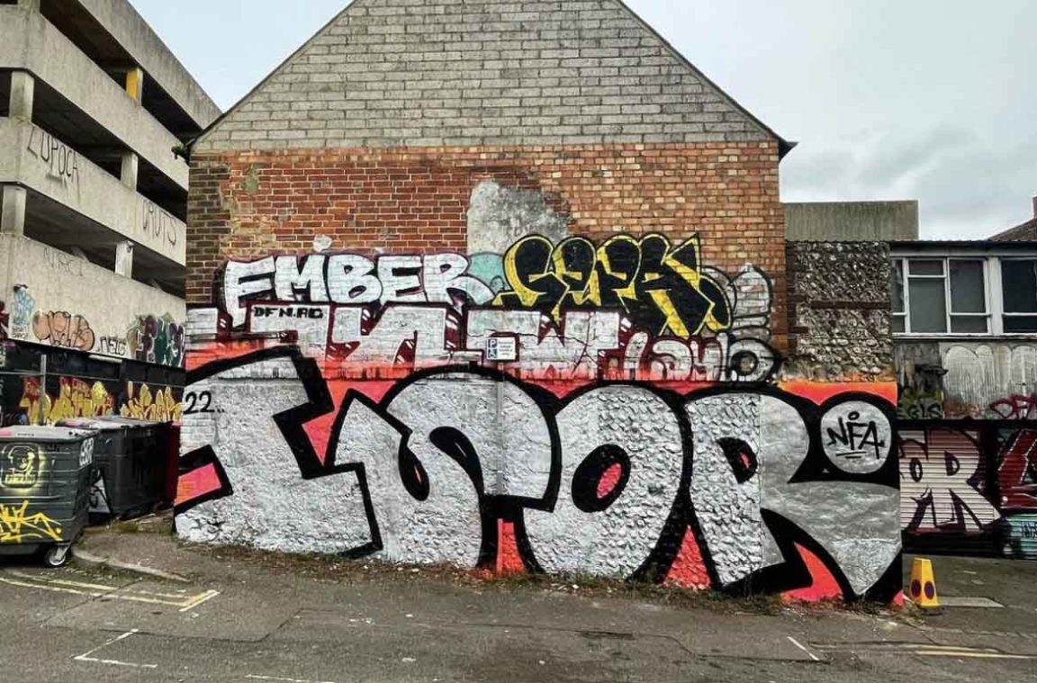 Graffiti Pictures & Graffiti Supplies | Bombing Science