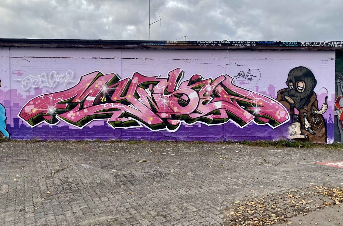 Morf (Brighton) Graffiti Writer Spotlight - Bombing Science