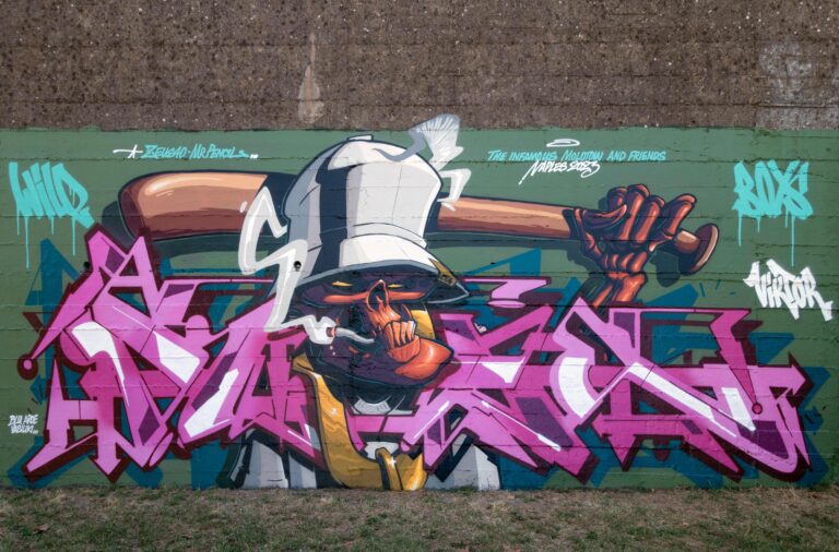 Graffiti Pictures & Graffiti Supplies | Bombing Science