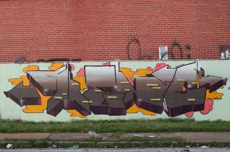 Graffiti Pictures & Graffiti Supplies | Bombing Science